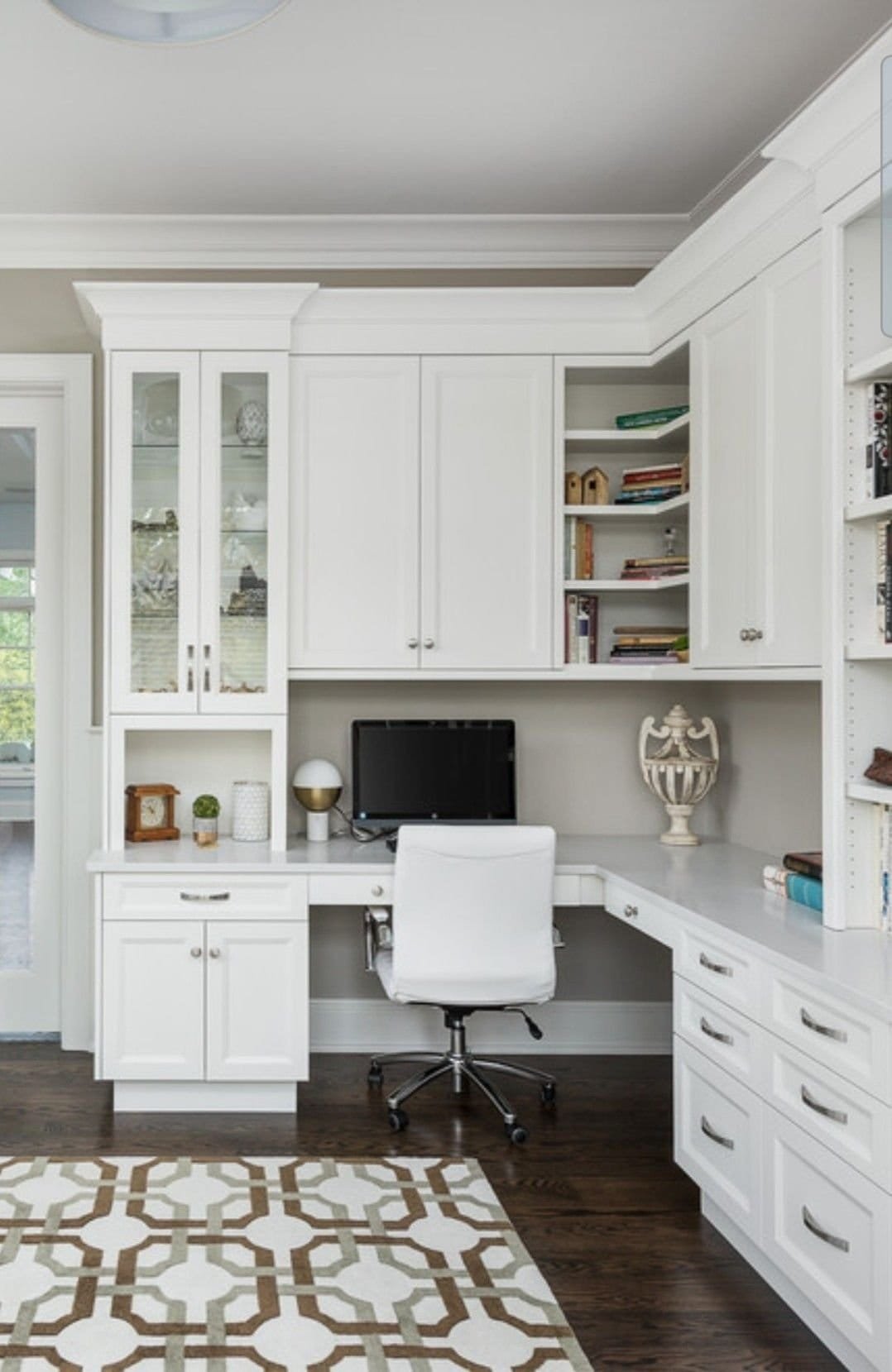 18 Inspiring Corner Desk Ideas for Your Home Office - Work Well Remote