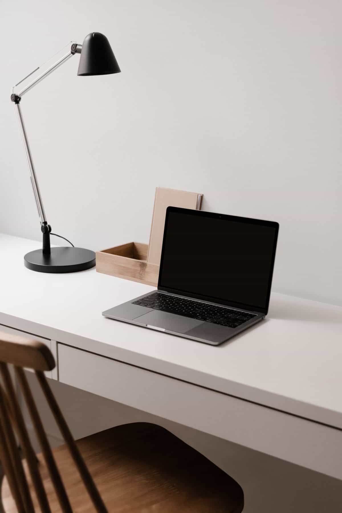 18 Inspiring Corner Desk Ideas for Your Home Office - Work Well Remote
