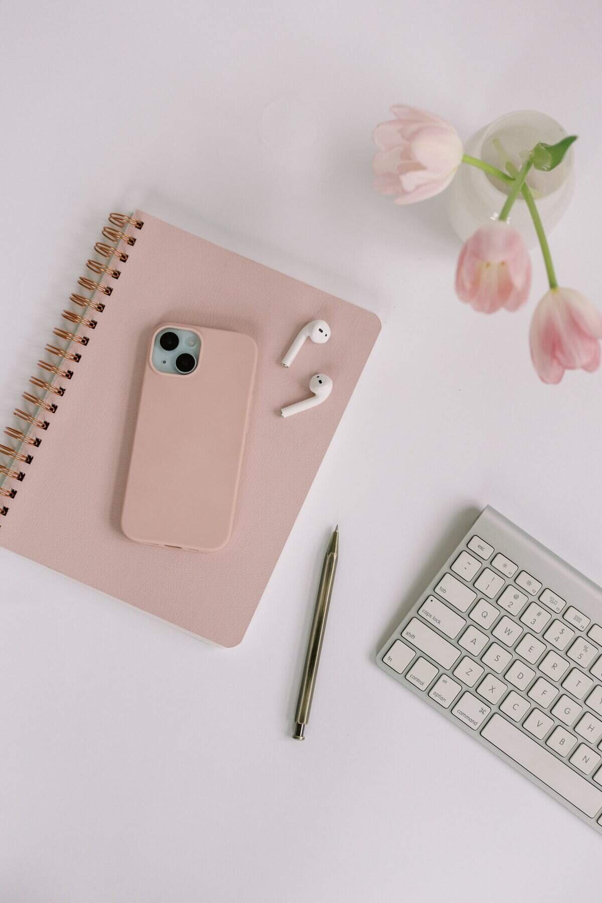 34 Chic Pink Home Office Ideas for a Stylish Workspace - Work Well Remote