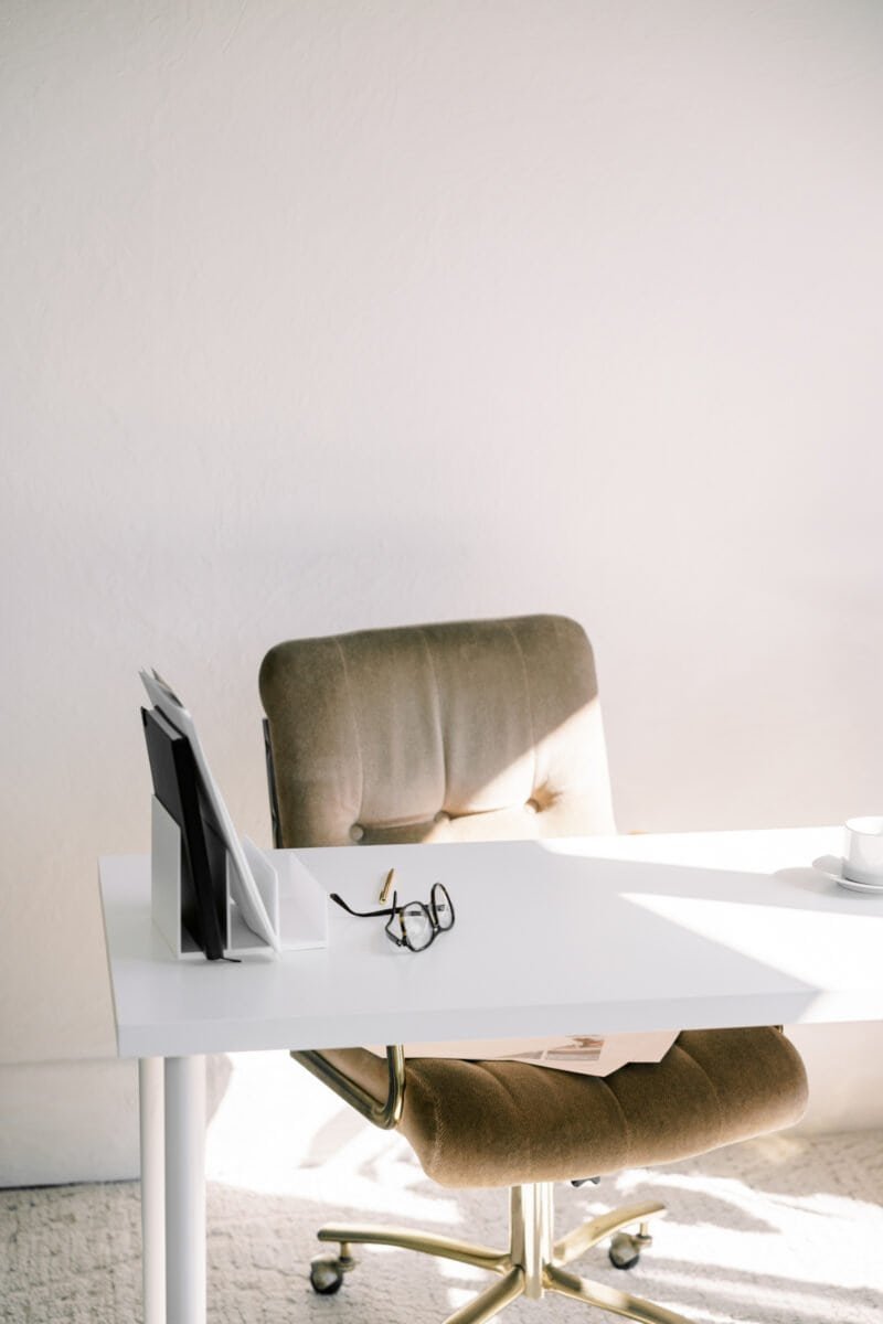 18 Inspiring Corner Desk Ideas for Your Home Office - Work Well Remote