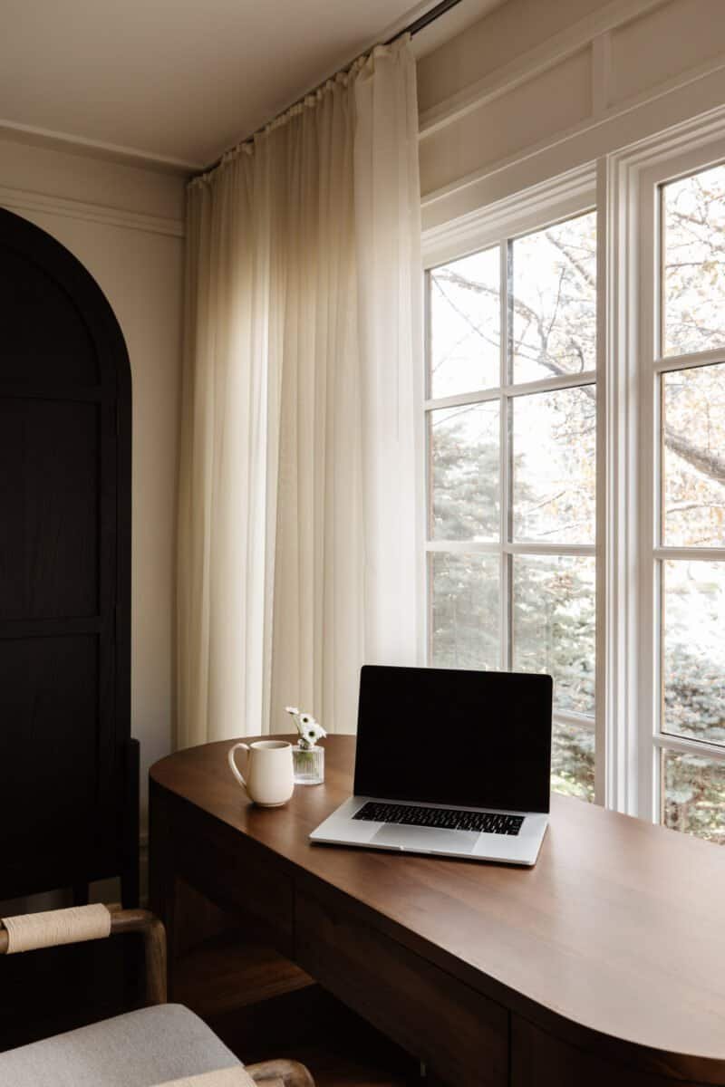 41 Creative Tiny Home Office Ideas for Small Apartments - Work Well Remote