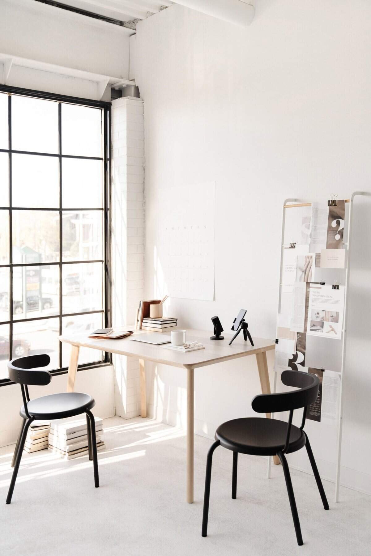 41 Creative Tiny Home Office Ideas for Small Apartments - Work Well Remote