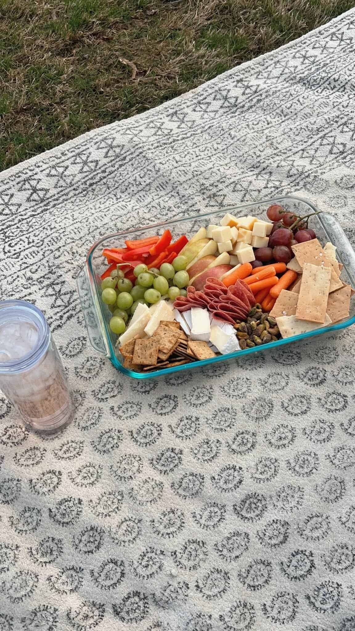 24 Creative Adult Bento Box Lunch Ideas - Work Well Remote